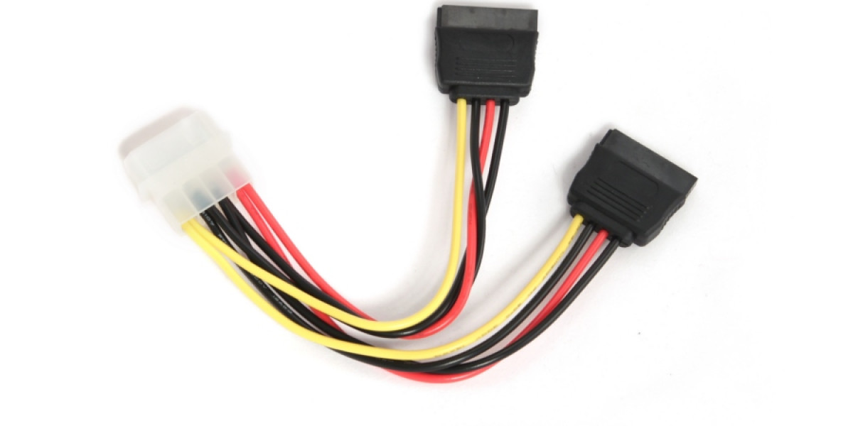 Cablu alimentare Cablexpert CC-SATA-PSY-0.3M, Black pe NeoComputer.md